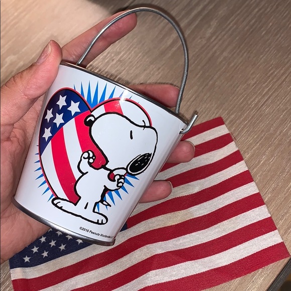 Peanuts | Holiday | Patriotic Peanuts Snoopy Mini Bucket | Poshmark